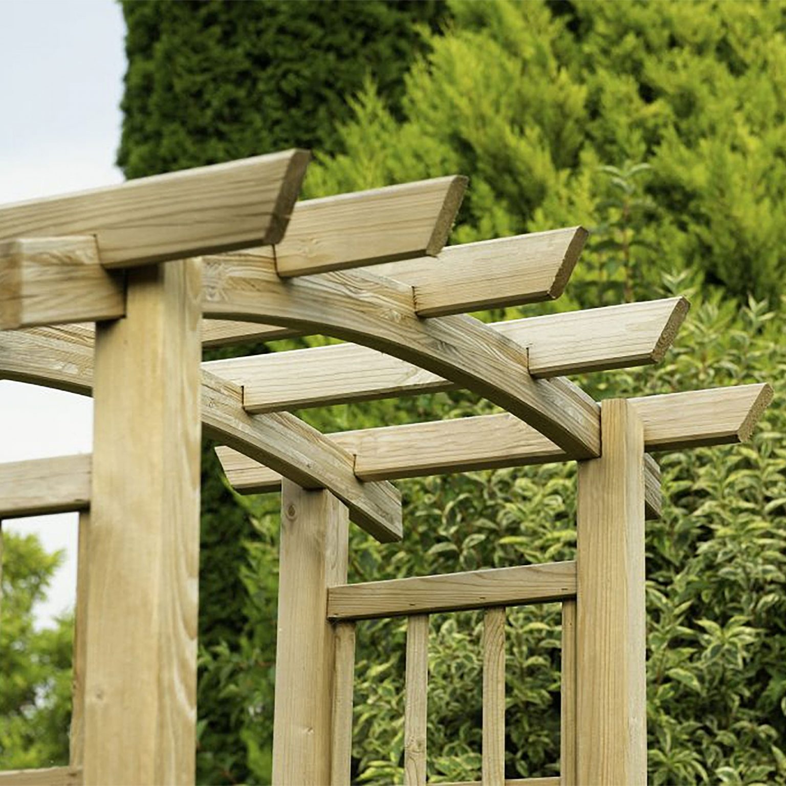 Ryeford Wooden Curved Bow Top Garden Arch Pergola Style with Side ...